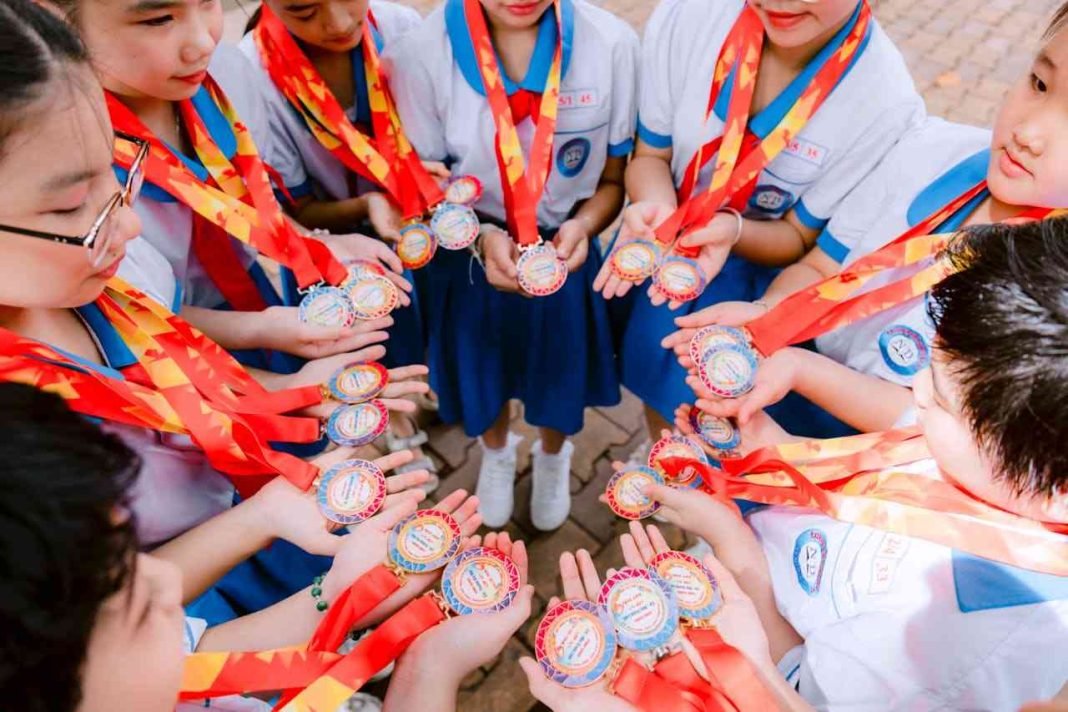 Why Positive Reinforcement Matters in Children’s Sports